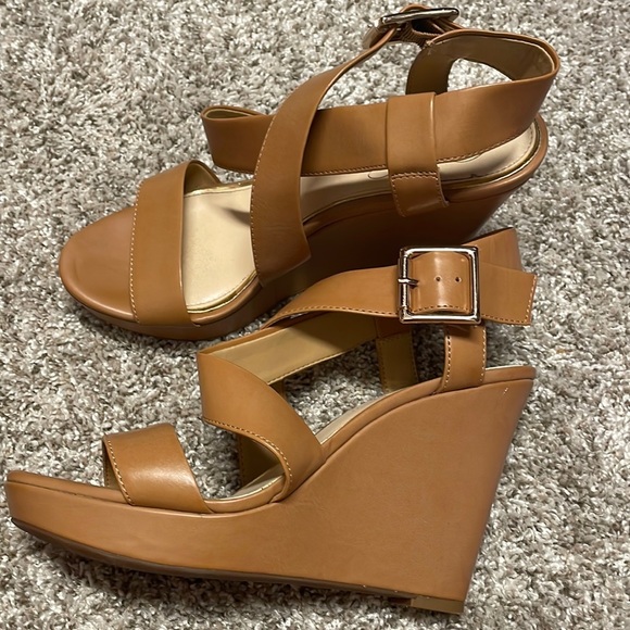 Jessica Simpson | Shoes | Jessica Simpson Wedges | Poshmark